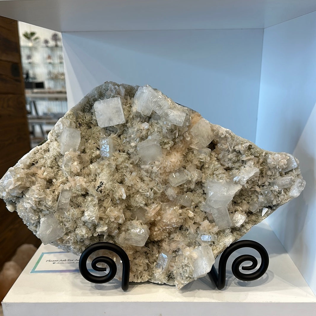 Rocks, Crystals, and Gems - Tampa Bay’s Best Crystal Shop
